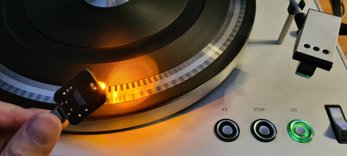 DIY: Mini turntable strobe – Retronics