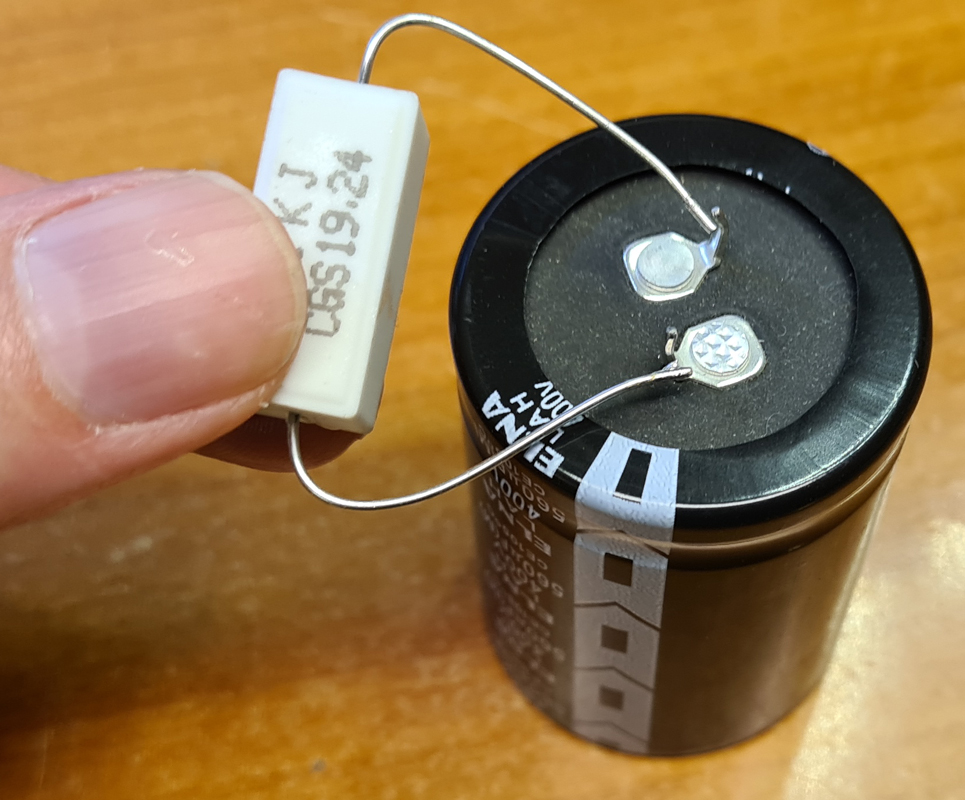 DIY 600 volts capacitor discharger pen – Retronics