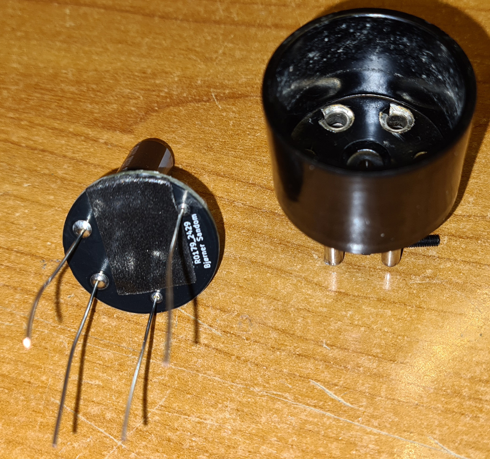 DIY: Digital 6U5 Magic Eye replacement – Retronics